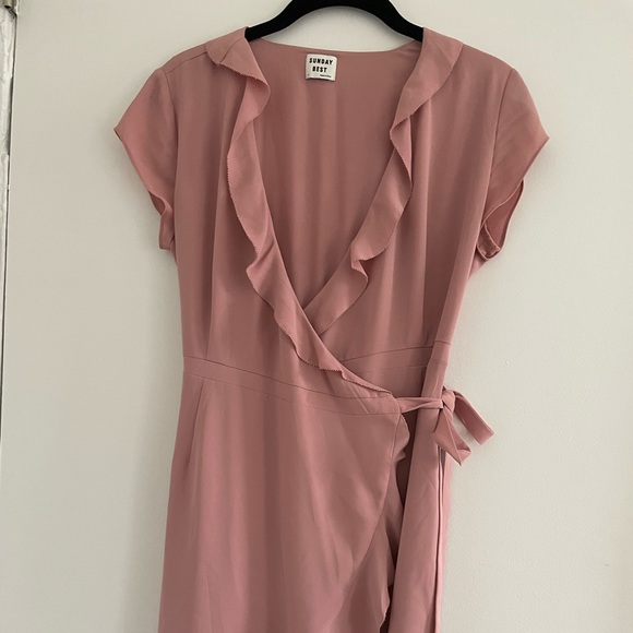 Aritzia | Dresses | Aritzia Pink Wrap Dress | Poshmark